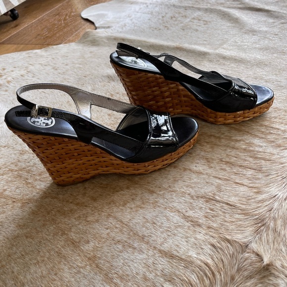 Tory Burch | Shoes | Tory Burch Erin Wedge Sandals Black Patent Letter ...
